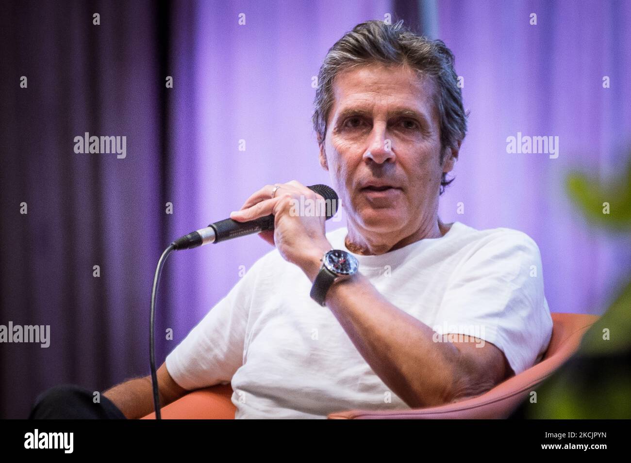 Luca Barbarossa, einer der berühmtesten italienischen Singer-Songwriter ...