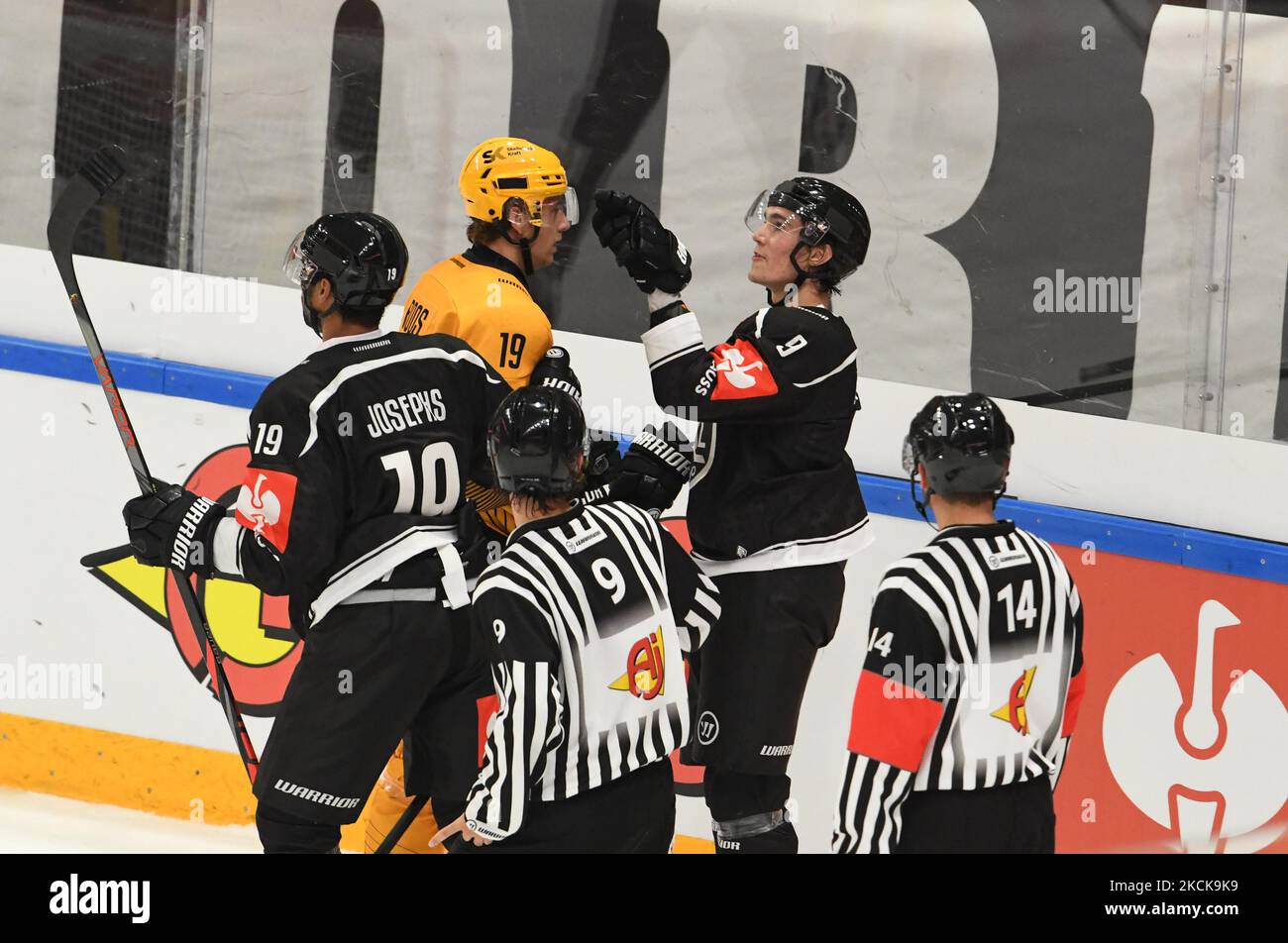 #9 YVES STOFFEL Lugano Hockey Lugano Hockey Champions Hockey League ...