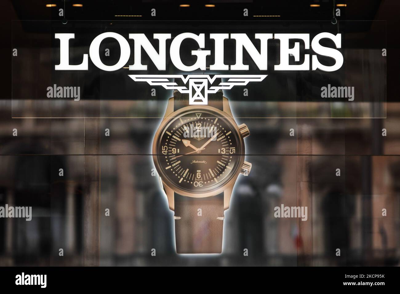 Longines logo -Fotos und -Bildmaterial in hoher Auflösung – Alamy