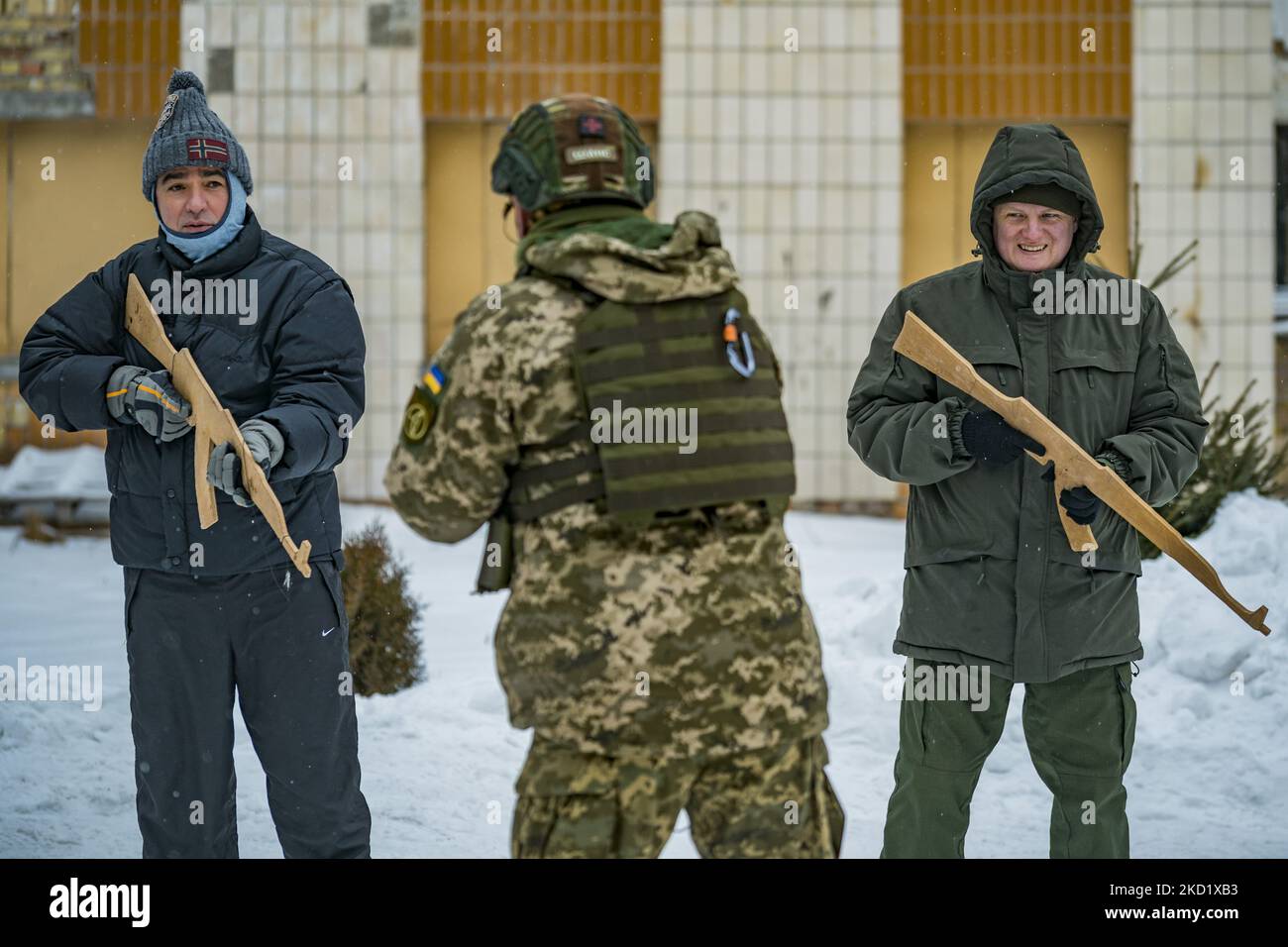 Der Soldatentrainer der Territorial Defense Brigade 112. in Kiew ...