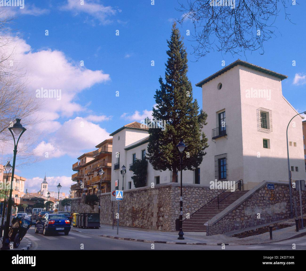 Stadtarchiv arganda del rey -Fotos und -Bildmaterial in hoher Auflösung ...