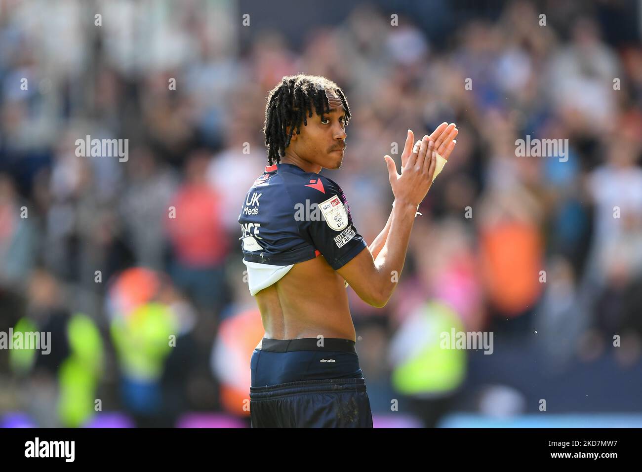 Djed Spence aus Nottingham Forest sieht am Freitag, dem 15.. April 2022 ...