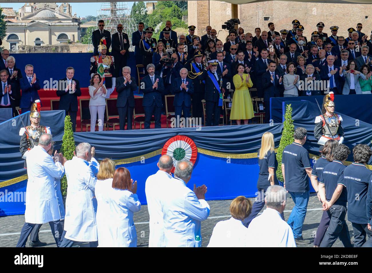 76 tag der italienischen republik -Fotos und -Bildmaterial in hoher Auflösung – Alamy