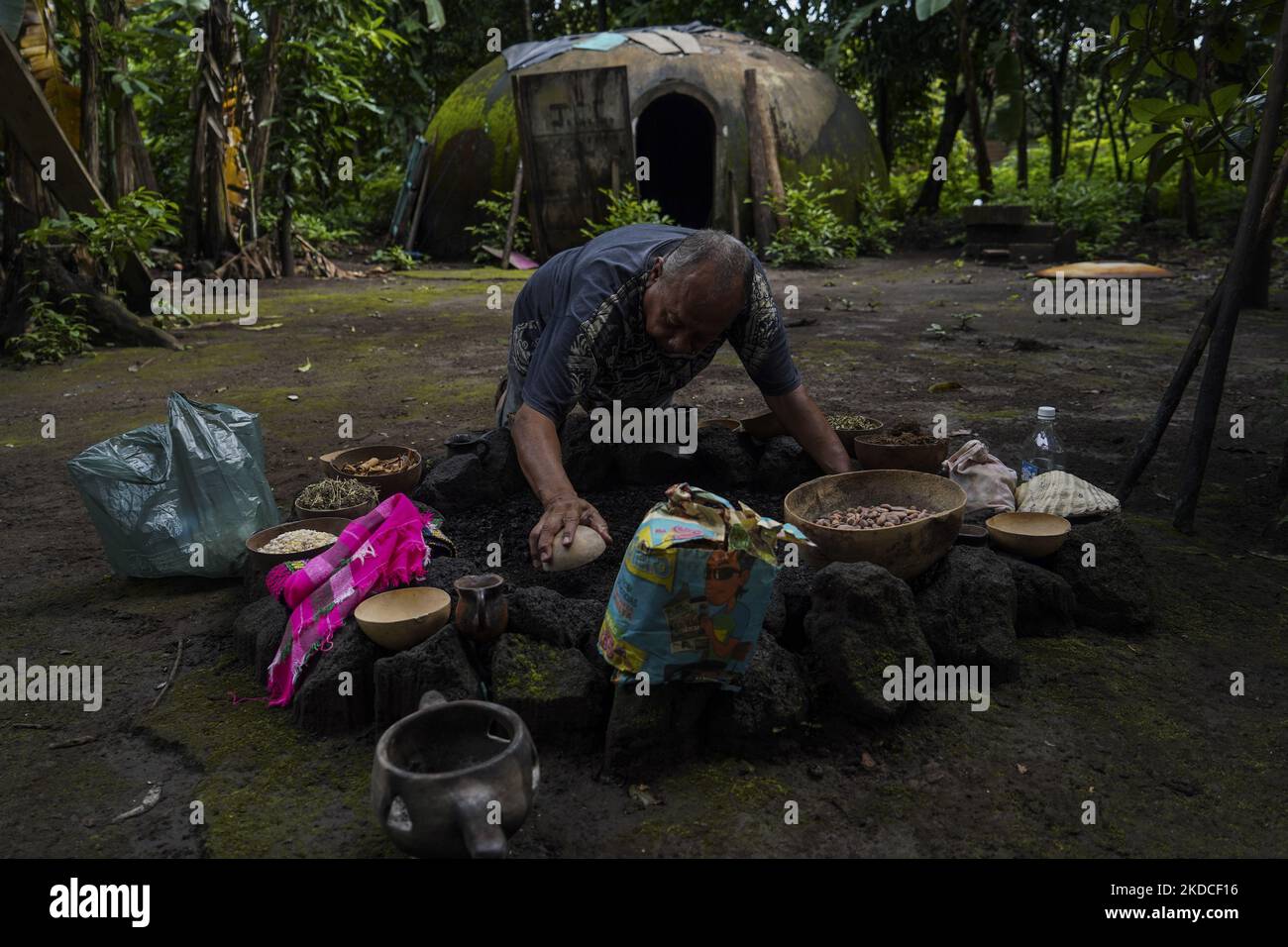 Maya pipil -Fotos und -Bildmaterial in hoher Auflösung – Alamy