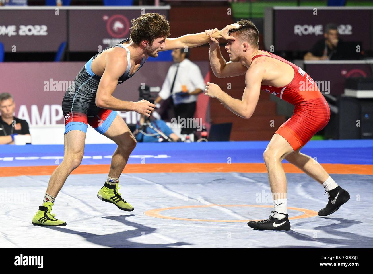 Khamzat timourovitch arsamerzouev -Fotos und -Bildmaterial in hoher ...