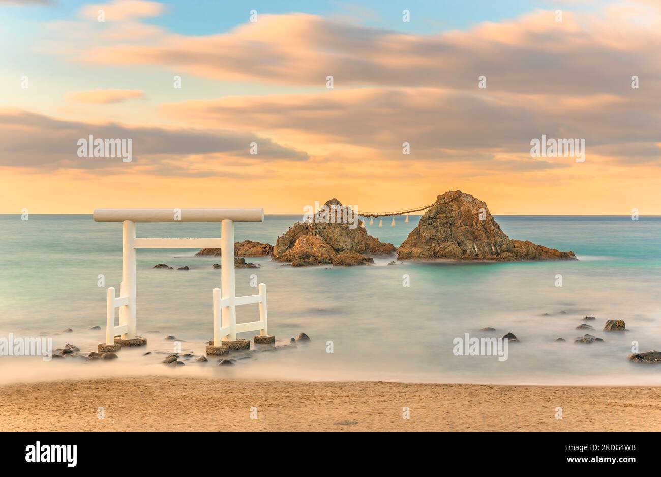 Langzeitaufnahmen von Meereslandschaften des Itoshima Beach und seiner ...