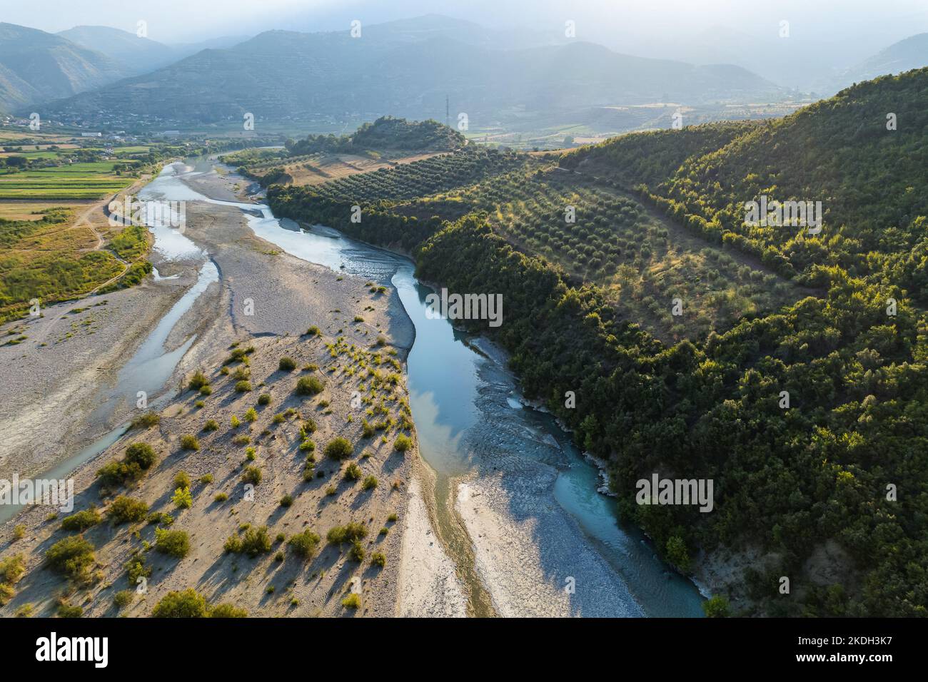 Lumi und osumit -Fotos und -Bildmaterial in hoher Auflösung – Alamy