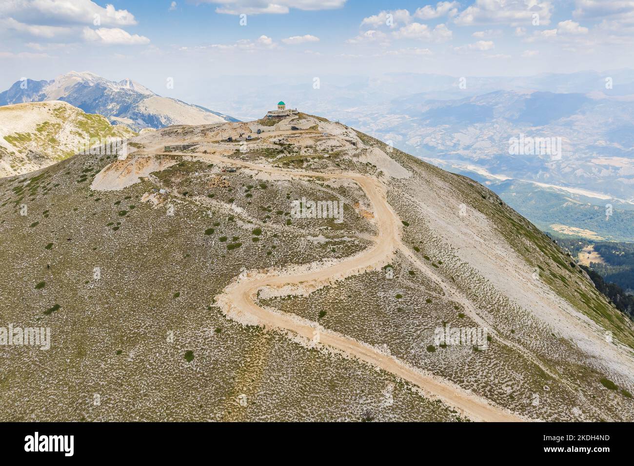 Der Tomorr-Berg befindet sich im Tomorr-Nationalpark mit dem Schrein ...