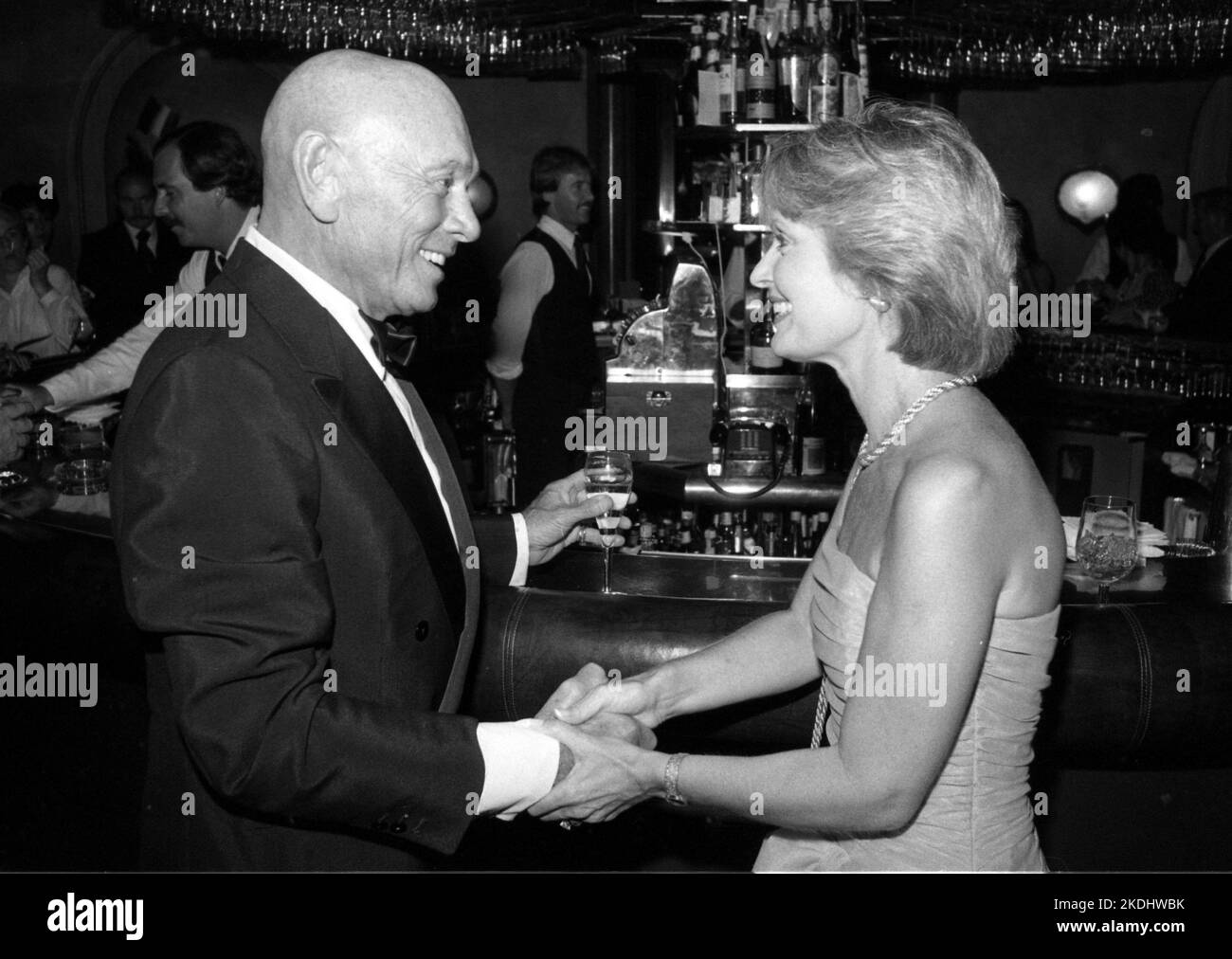 Yul Brynner Und Florence Henderson Bei Der After Party Für Yul Brynners 00 Auftritt Im Le Dome