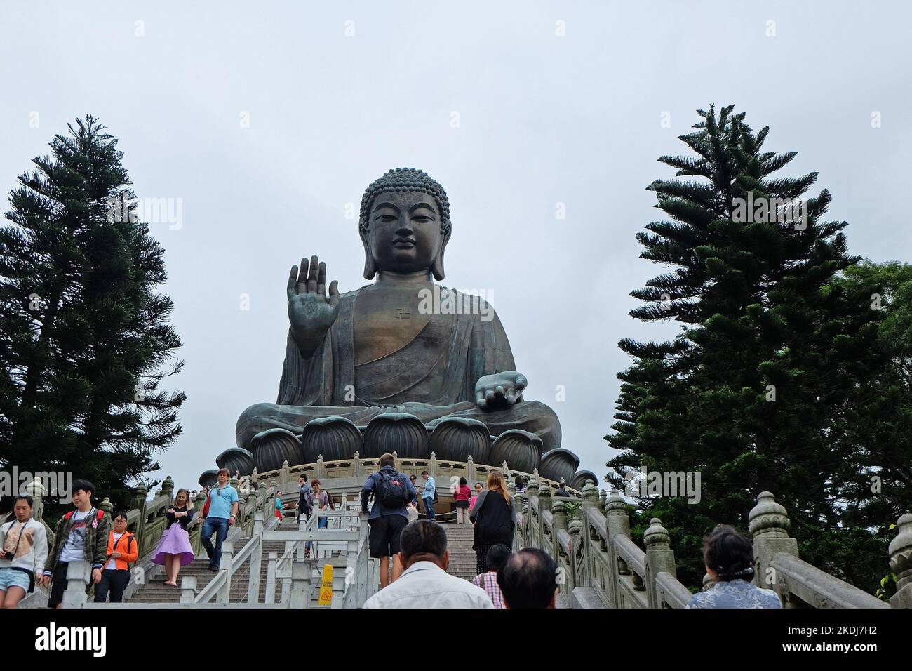 Außenarchitektur und Design bei Tian Tan (Big Buddha), der größten ...