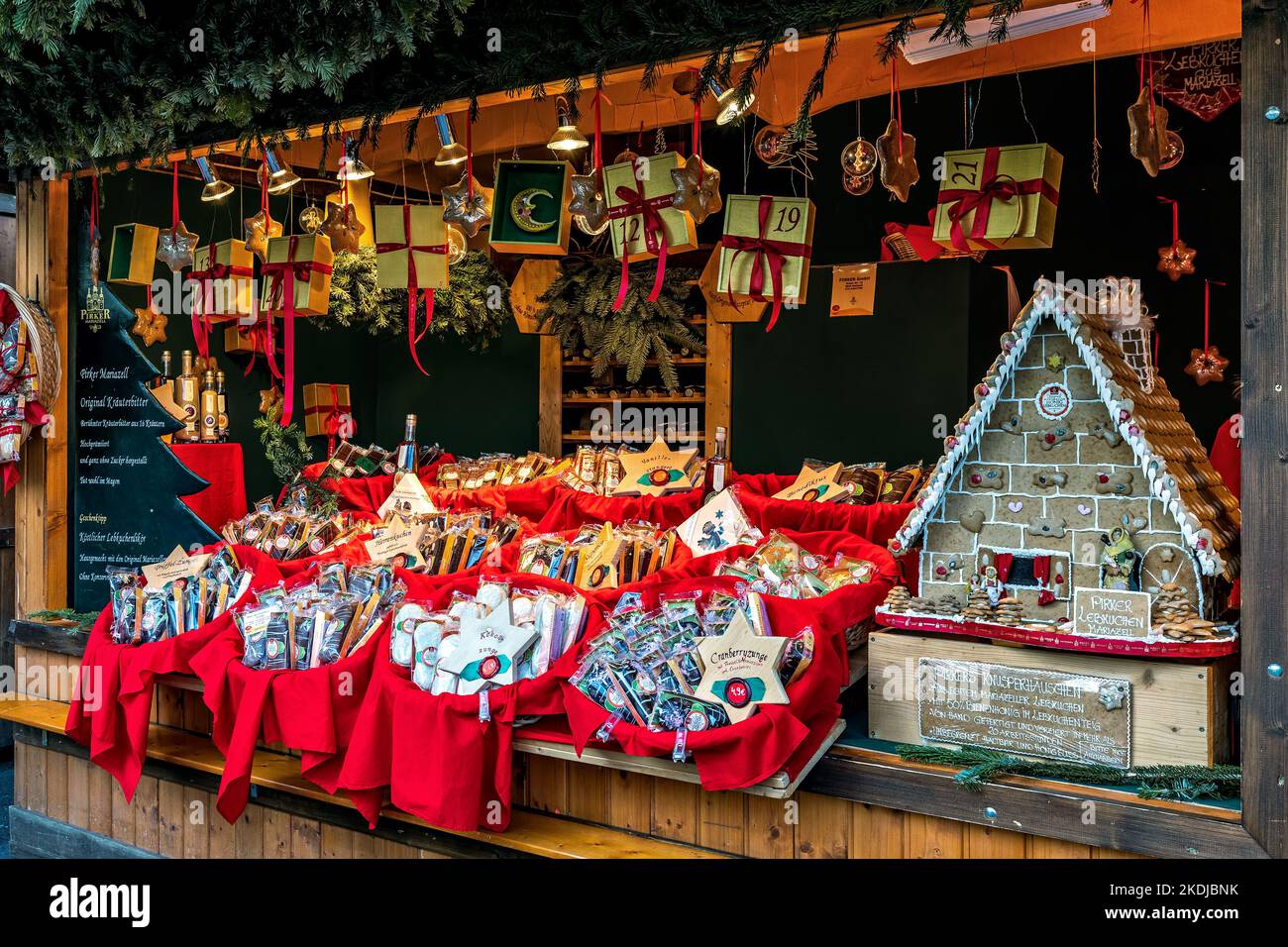Christmas market sweets vienna -Fotos und -Bildmaterial in hoher ...