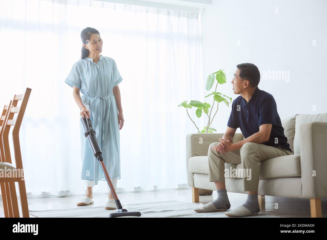 Japanese cleaning -Fotos und -Bildmaterial in hoher Auflösung - Seite 2 ...
