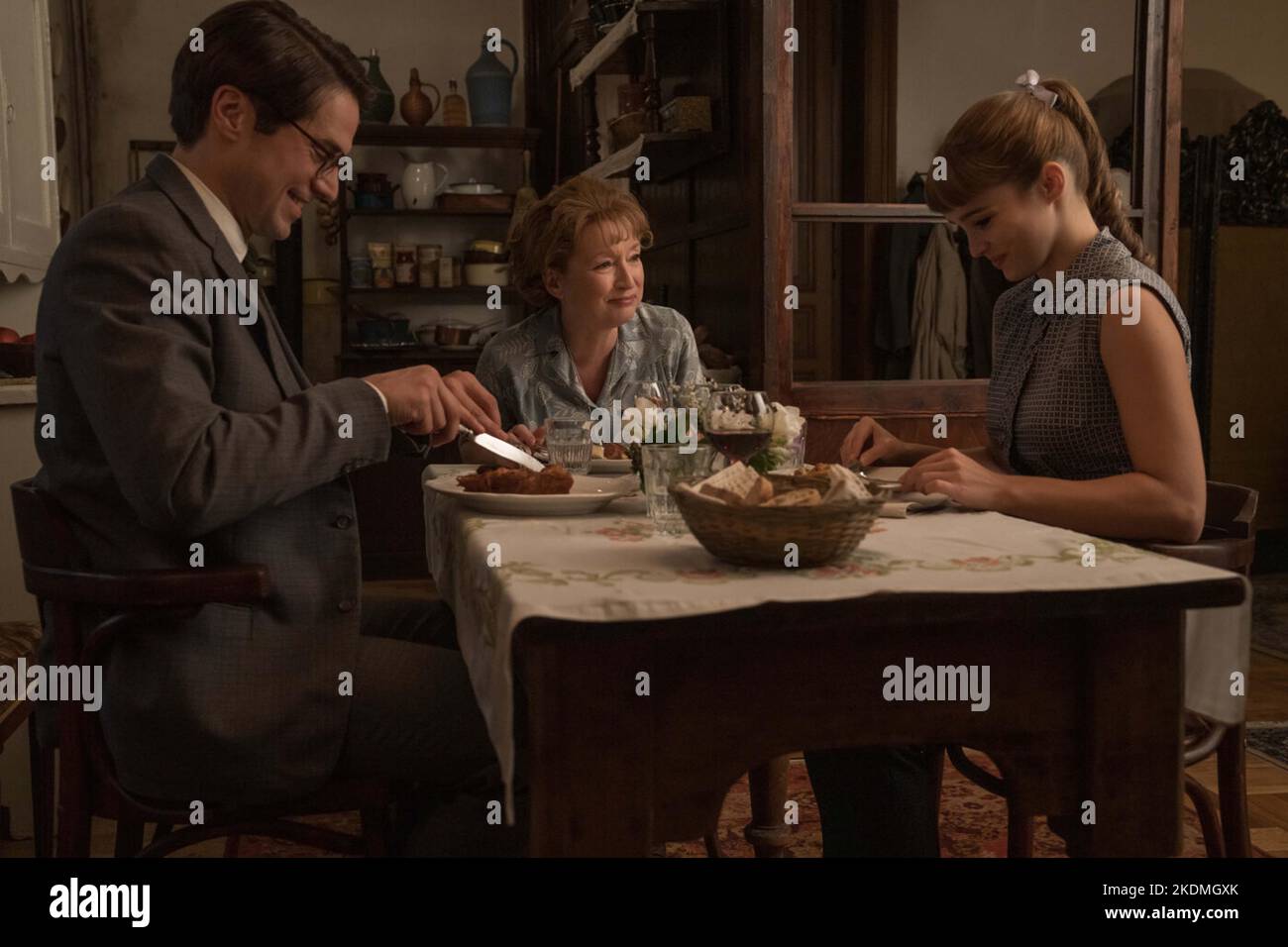 Mrs harris geht nach paris film -Fotos und -Bildmaterial in hoher ...