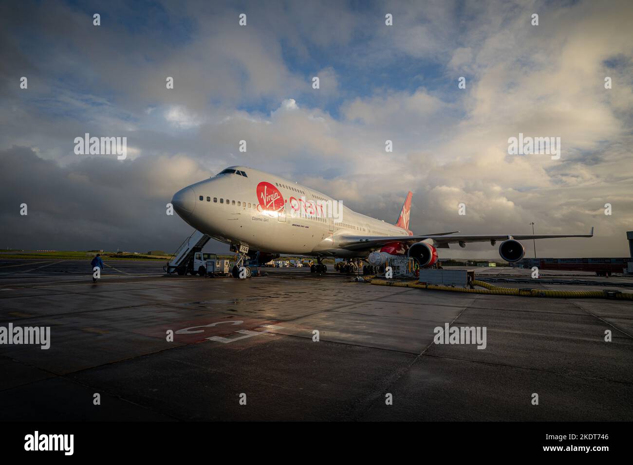 Cosmic Girl, ein speziell angepasstes Flugzeug aus dem Jahr 747, das ...