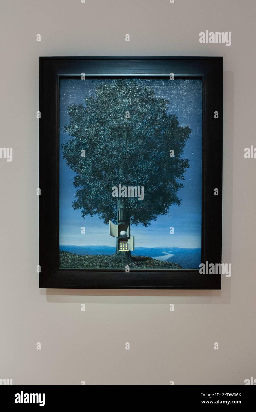 Rene magritte 1898 1967 -Fotos und -Bildmaterial in hoher Auflösung – Alamy