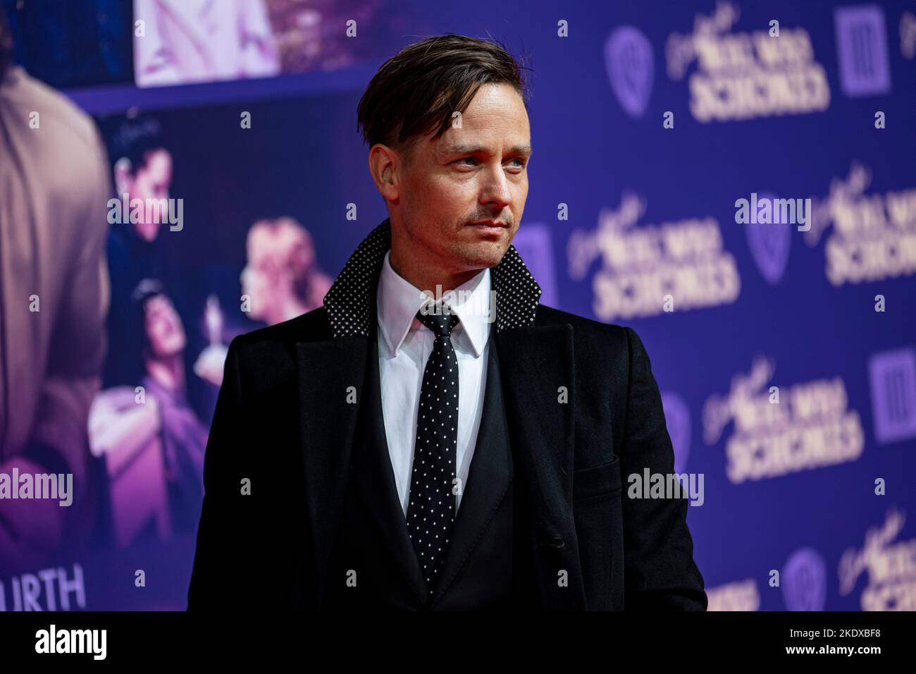 Berlin, Deutschland. 08.. November 2022. Tom Schilling, Schauspieler ...
