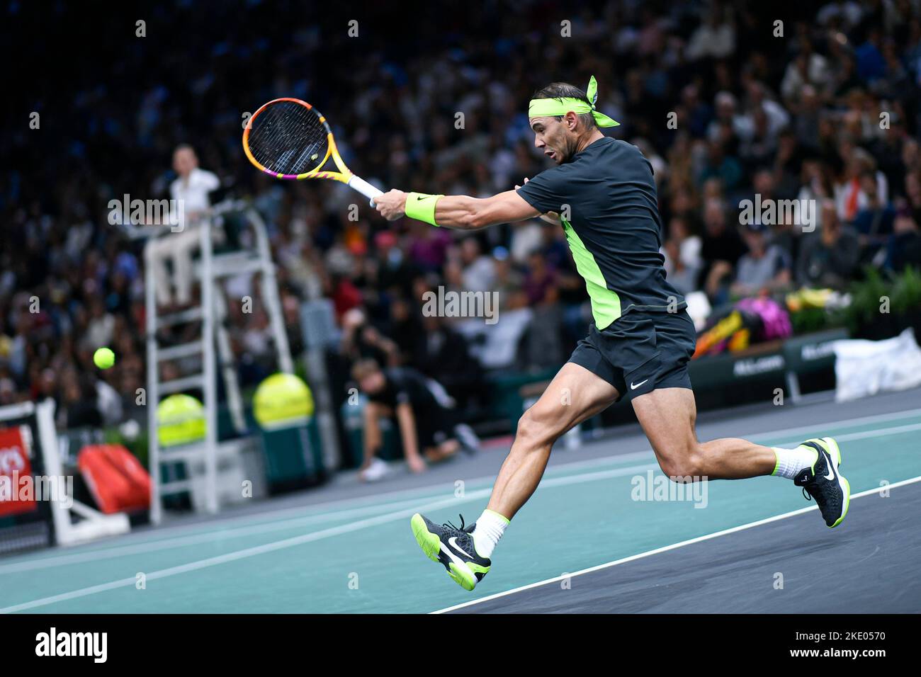 Rafael 'Rafa' Nadal aus Spanien trifft beim Tennisturnier Rolex Paris ...