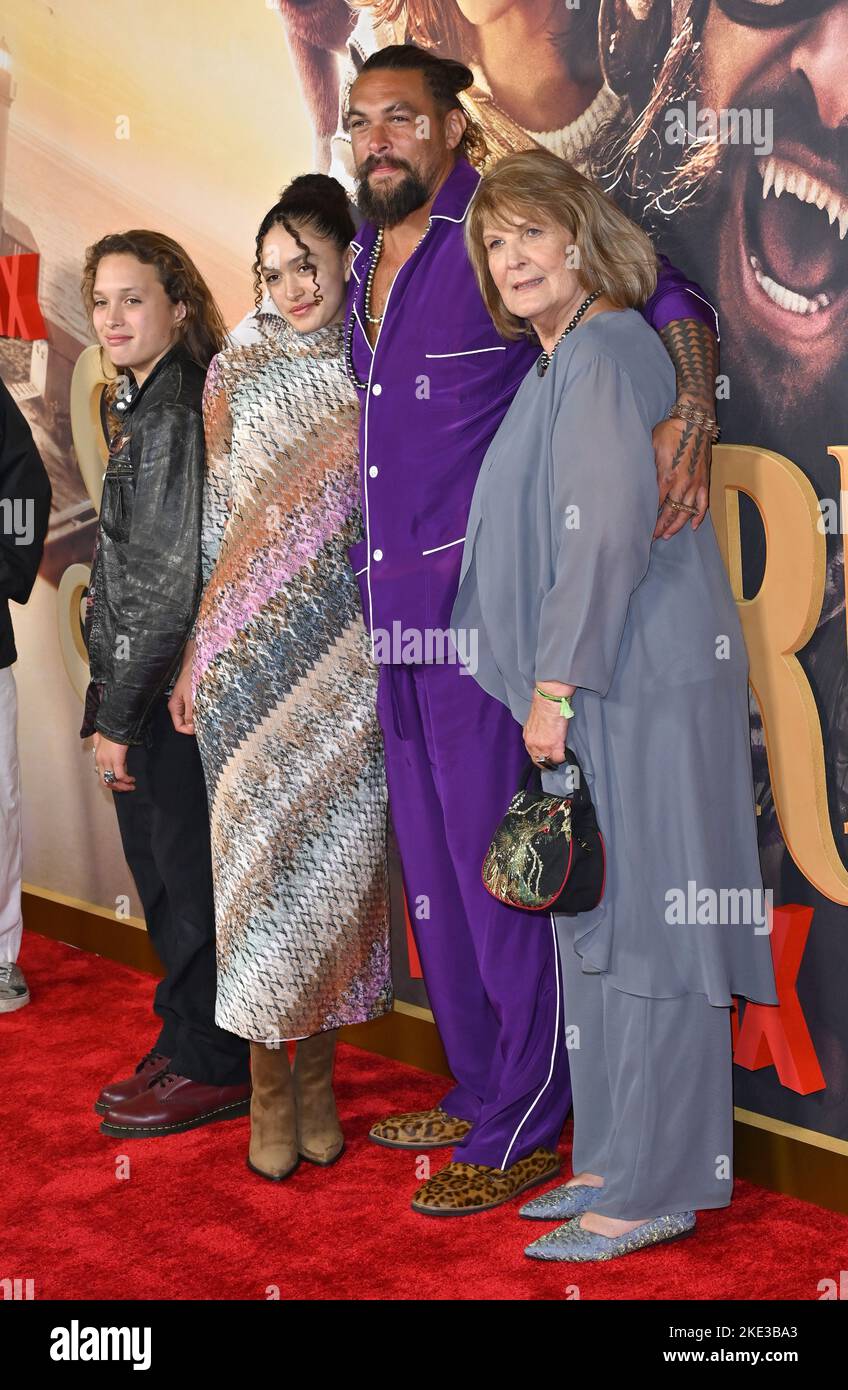 Los Angeles, USA. 09.. November 2022. Jason Momoa, Tochter Lola Iolani ...