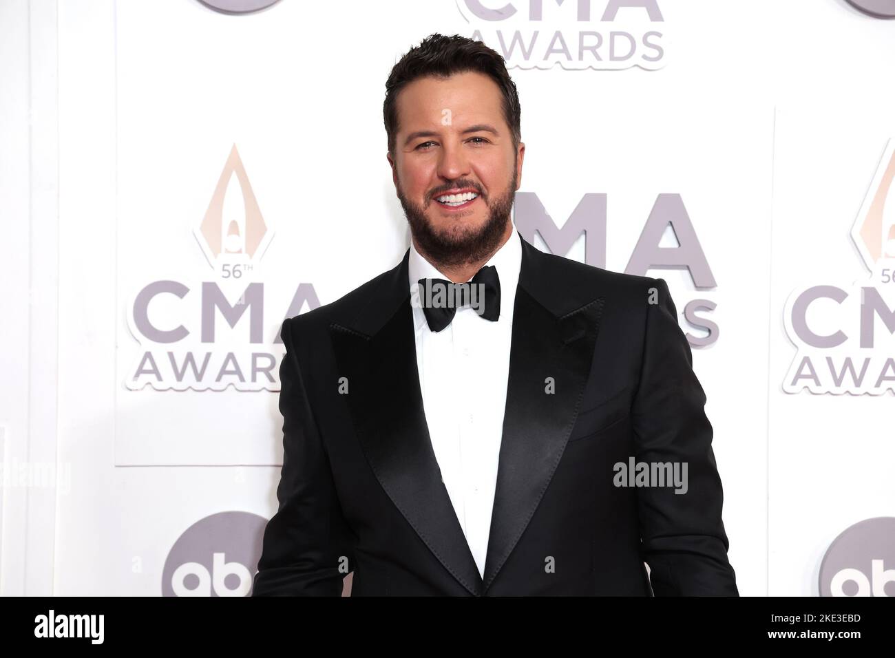 Luke Bryan bei der Ankunft bei den Annual Country Music Association ...