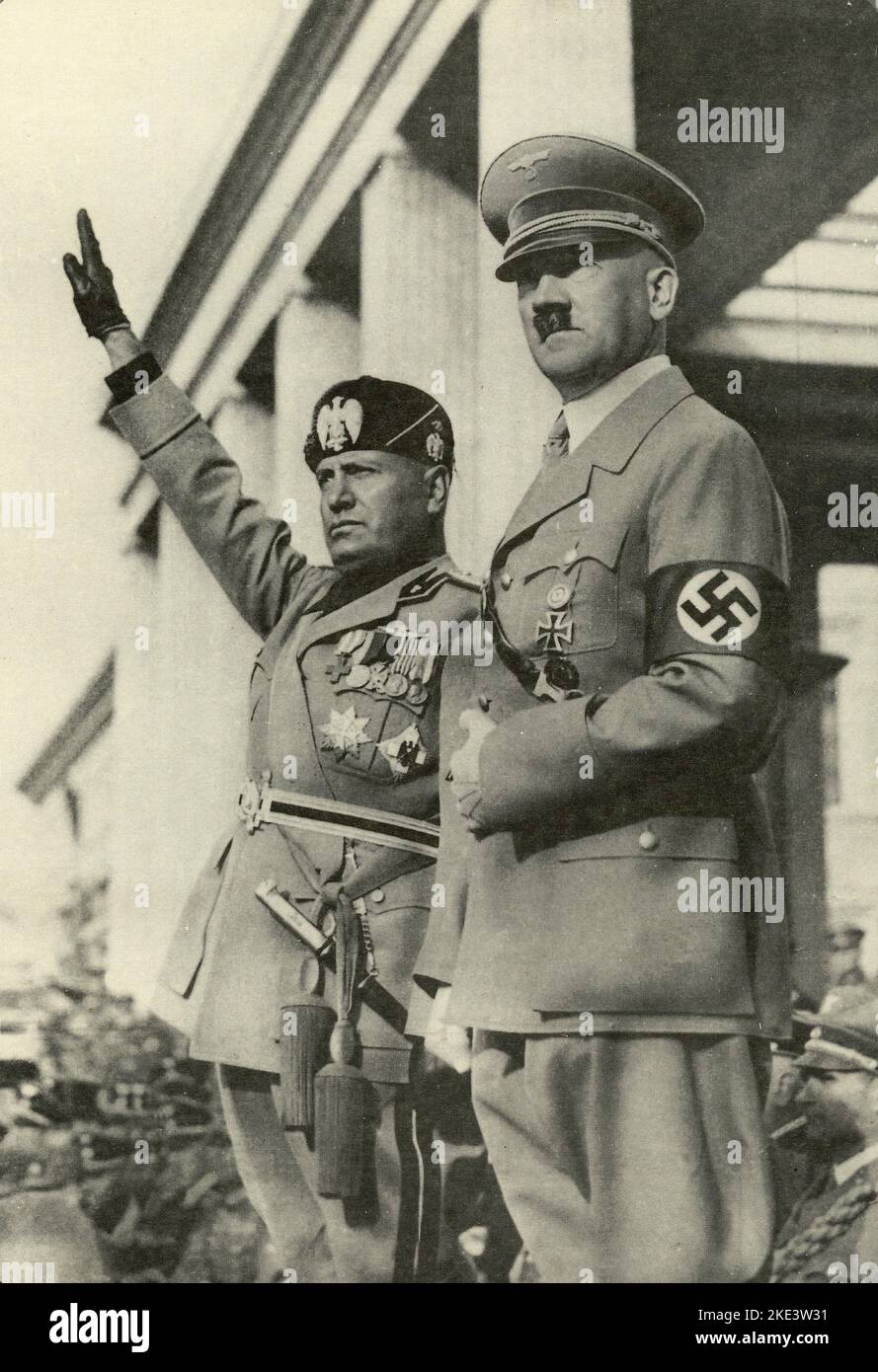 Adolf hitler et benito mussolini 1937 -Fotos und -Bildmaterial in hoher ...
