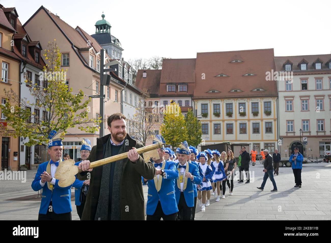 10. November 2022, Sachsen-Anhalt, Weißenfels: Bürgermeister Martin ...