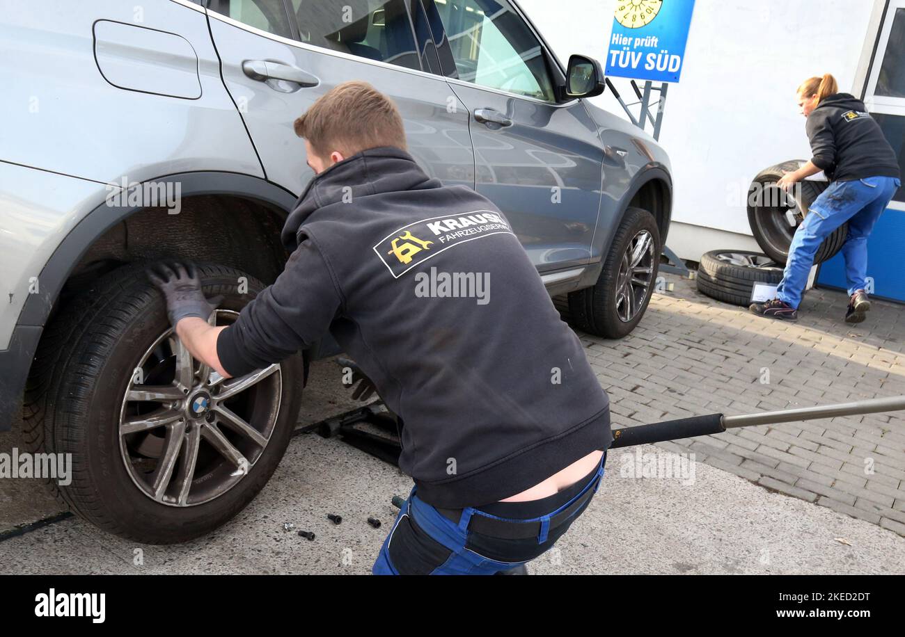 Below 7 degrees -Fotos und -Bildmaterial in hoher Auflösung – Alamy