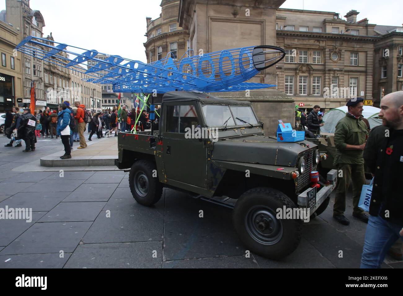 Newcastle upon Tyne, Großbritannien, 12.. November 2022,Mk XII Supermarine Spitfire half-size ...