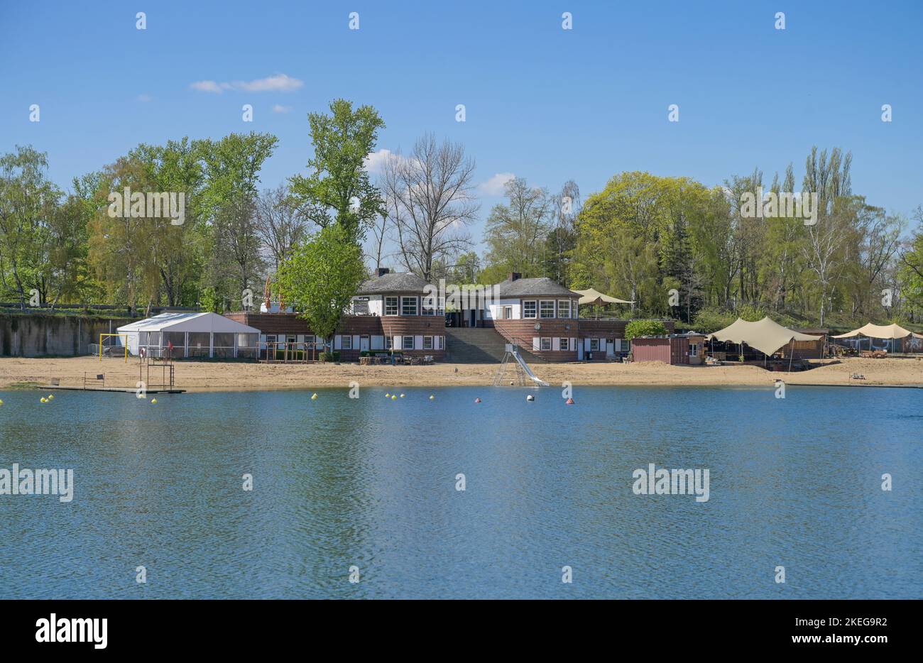 Strandbad plotzensee -Fotos und -Bildmaterial in hoher Auflösung – Alamy