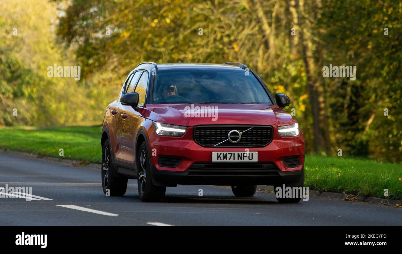 Volvo xc40 elektro suv -Fotos und -Bildmaterial in hoher Auflösung – Alamy