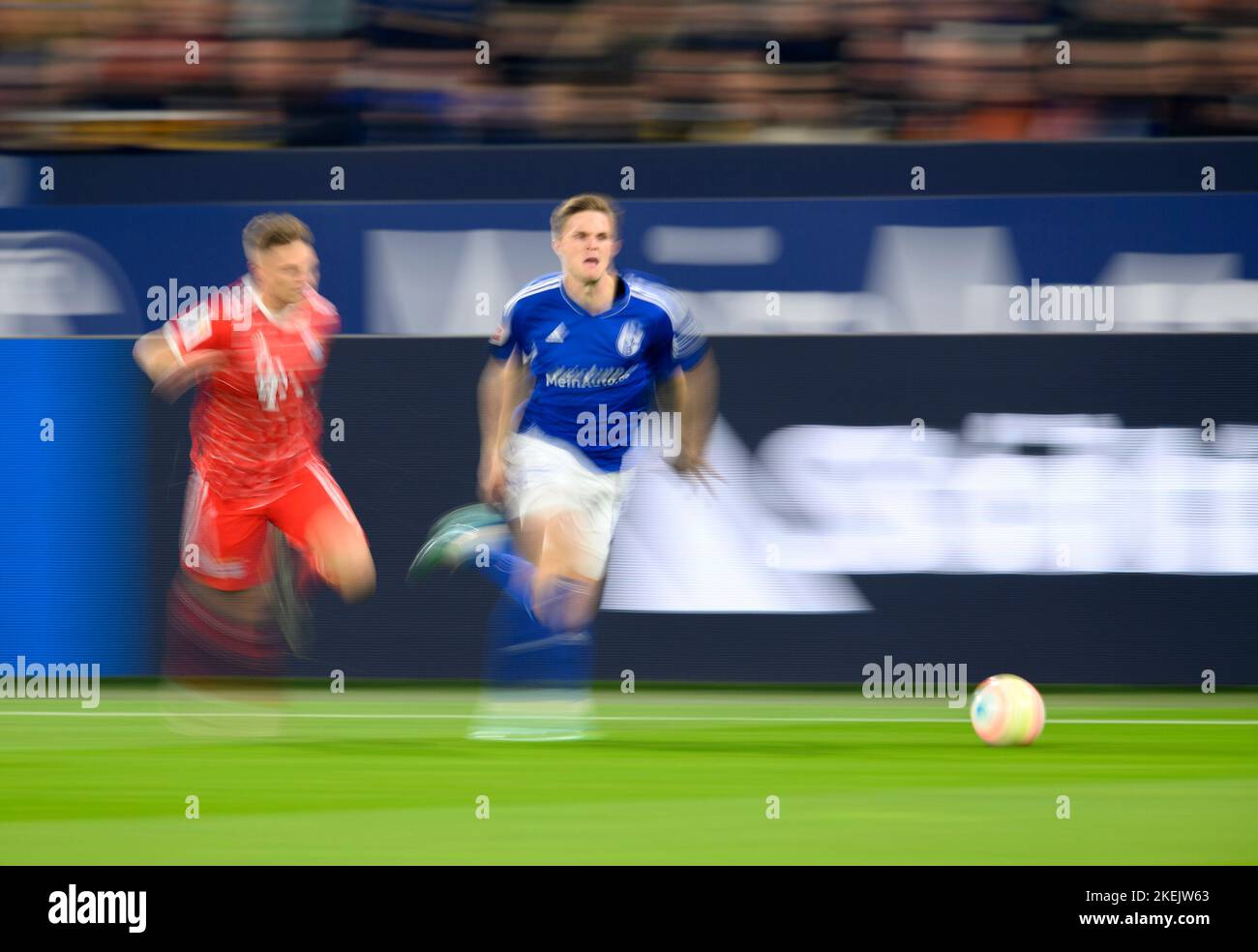 Von links nach rechts Joshua KIMMICH (M), Marius BUELTER (Bulter) (GE ...