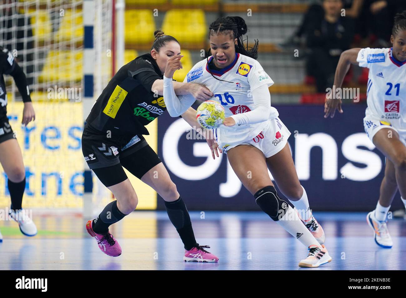 SKOPJE, MAZEDONIEN - 13. NOVEMBER: Milena Raicevic aus Montenegro ...