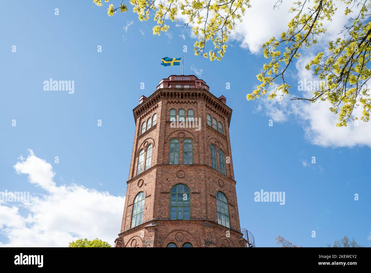 Bredalick: Ein 30 Meter hoher, aus Backstein gebauter Turm in Skansen ...