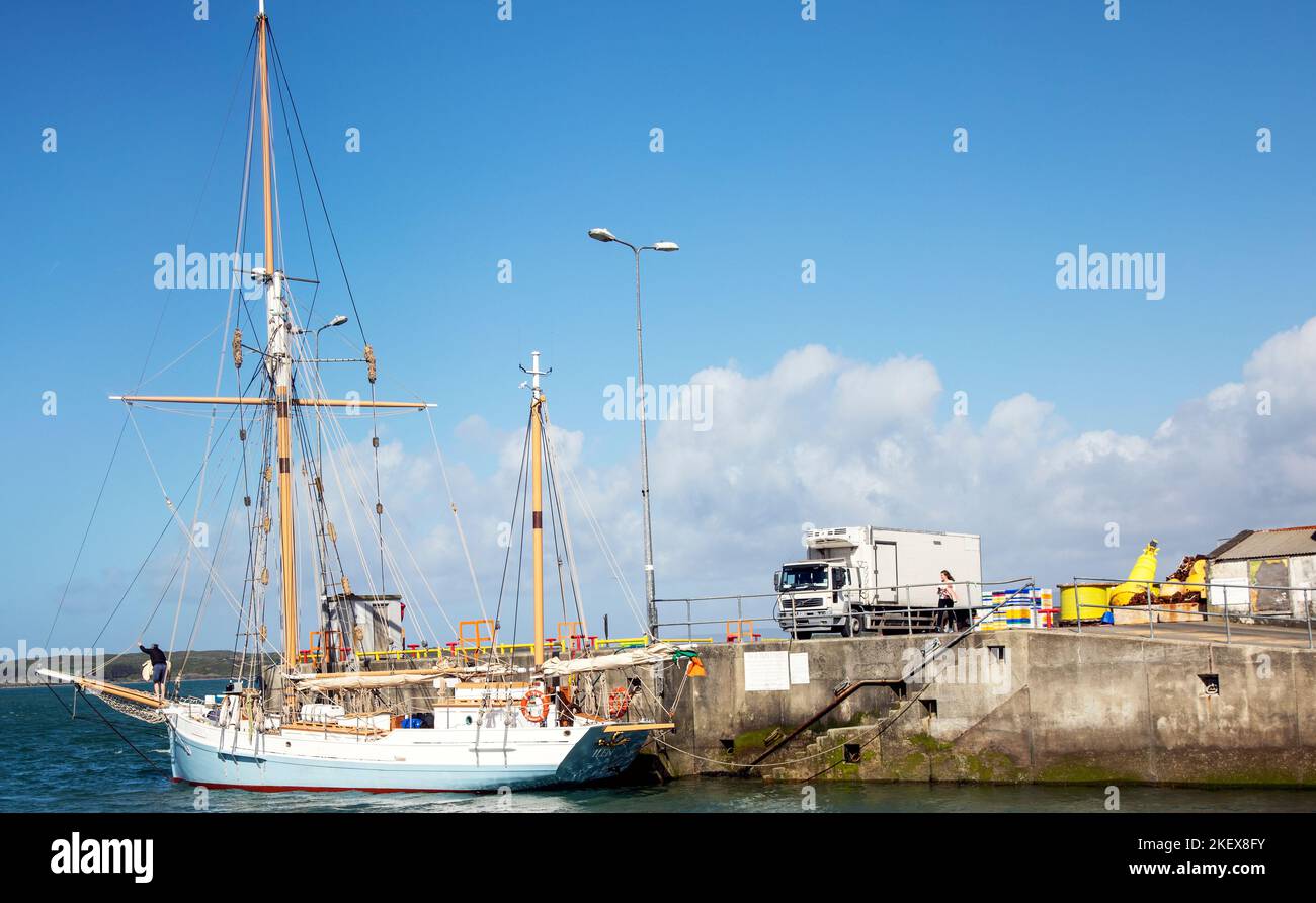 Bruder antony keane segen -Fotos und -Bildmaterial in hoher Auflösung ...