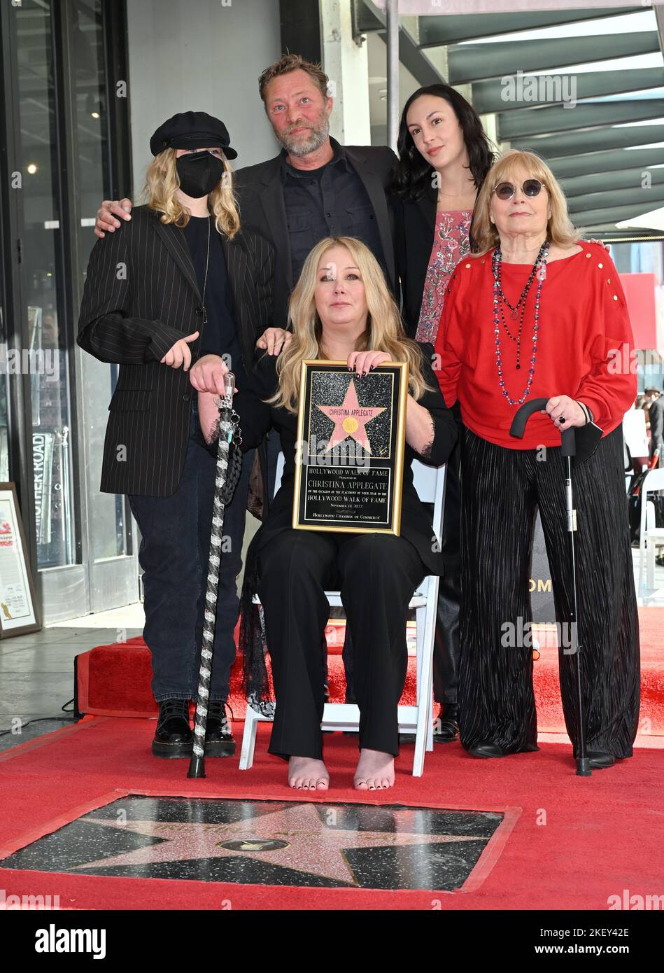 Los Angeles, USA. 14.. November 2022. Sadie Grace LeNoble, Martyn ...