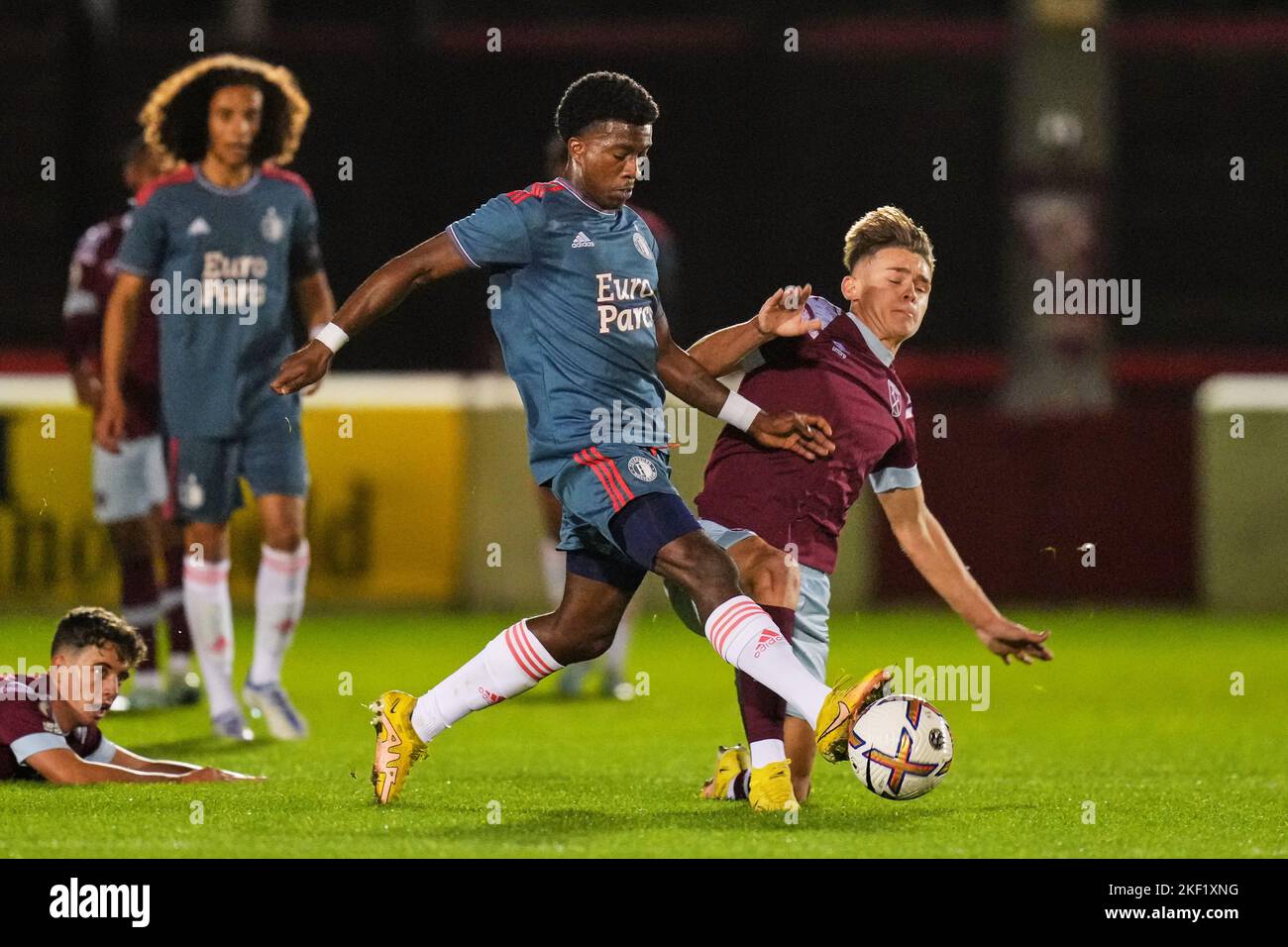 T zand von feyenoord -Fotos und -Bildmaterial in hoher Auflösung – Alamy