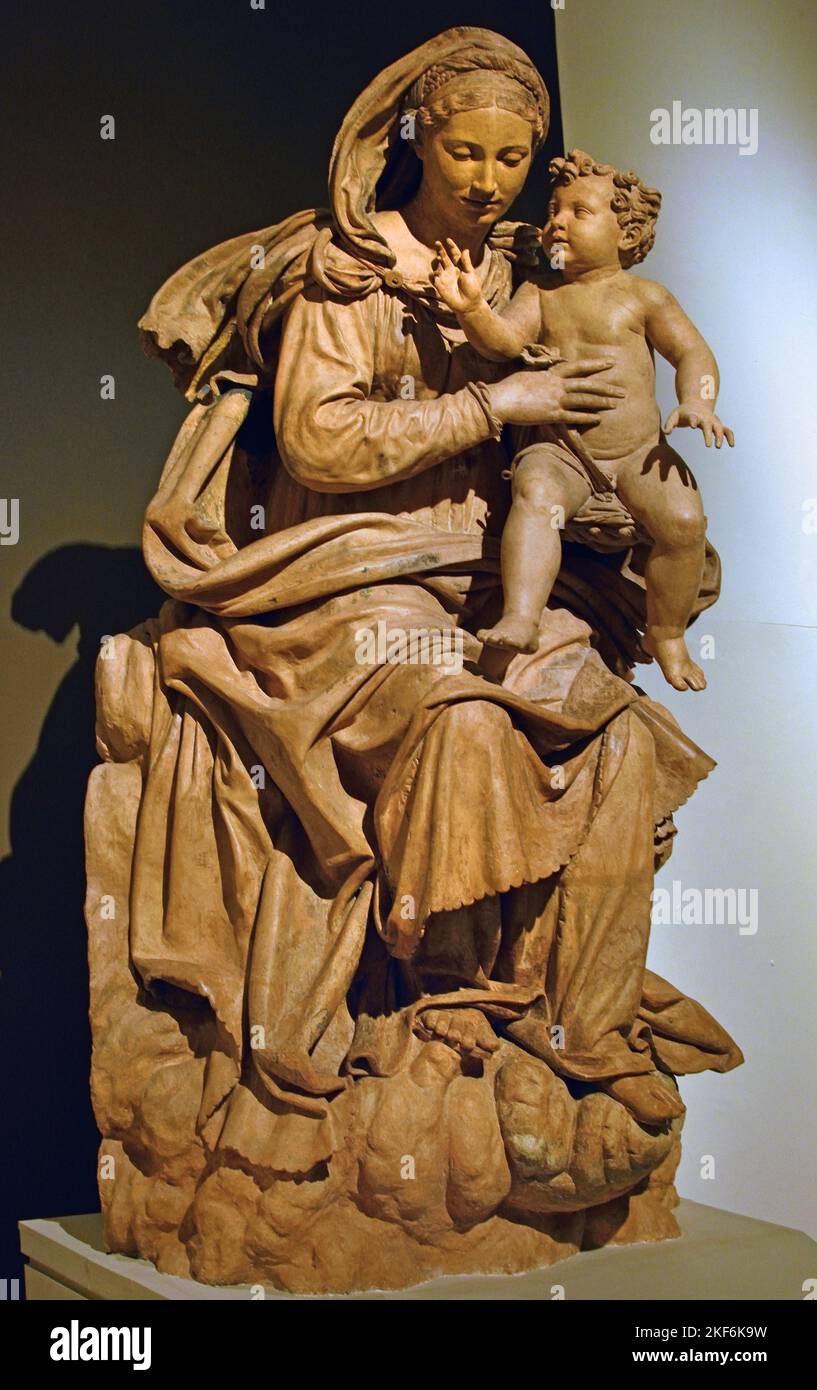 Jungfrau maria stillt das jesuskind -Fotos und -Bildmaterial in hoher Auflösung – Alamy