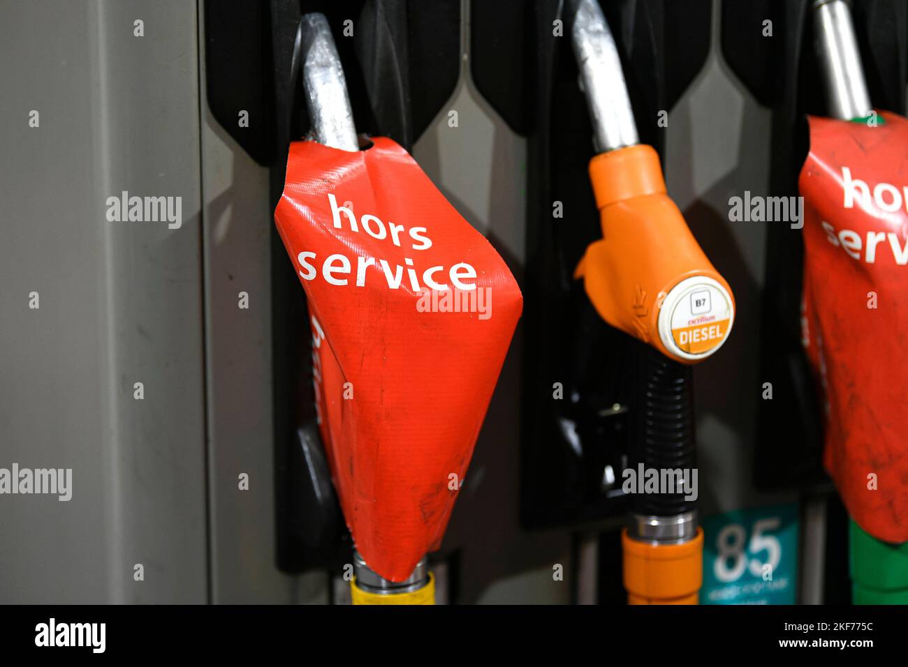 Totalenergies total tankstelle -Fotos und -Bildmaterial in hoher ...