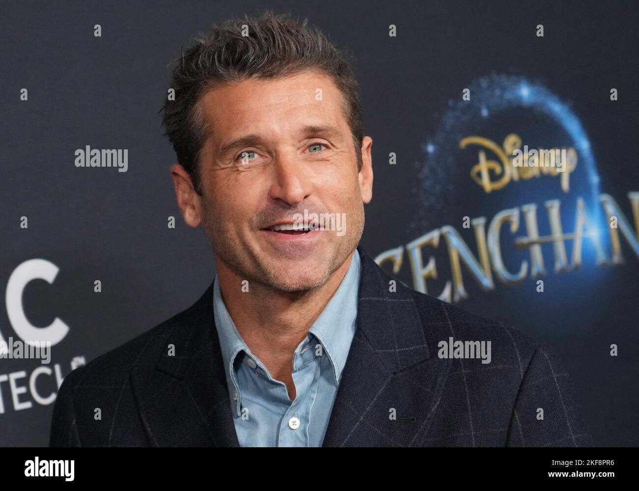 Patrick Dempsey kommt bei der DESILLUSIONIERTEN Premiere von Disney an ...