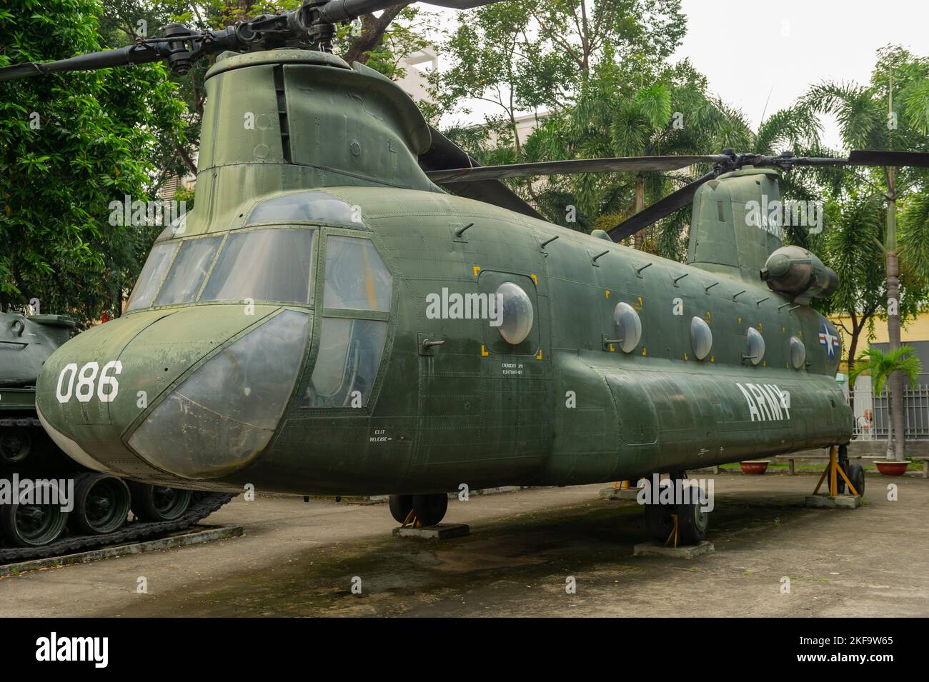 Boeing ch 47 chinook cockpit -Fotos und -Bildmaterial in hoher ...
