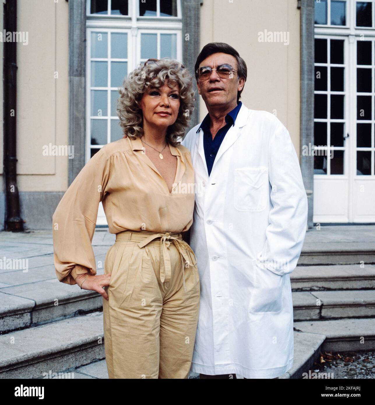 Wer raucht die letzte?, ZDF Fernsehfilm, Deutschland, 1983, Szene: Ingrid van Bergen, Erik ...