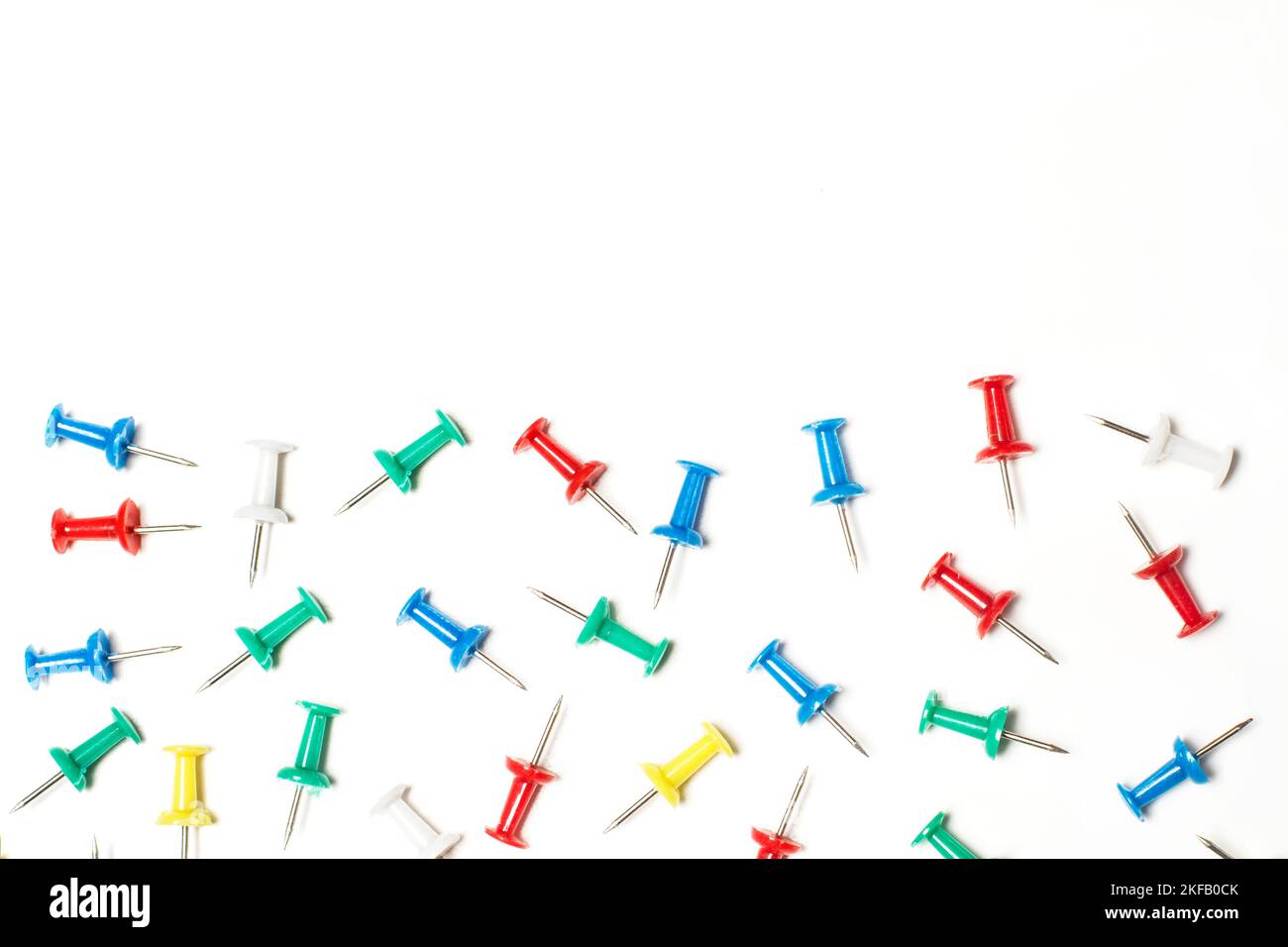 Pinnadel ohne hintergrund -Fotos und -Bildmaterial in hoher Auflösung ...