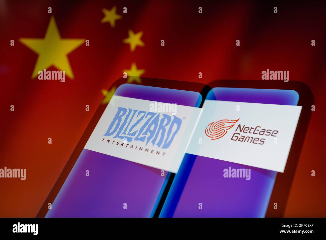 Asuncion, Paraguay. 17.. November 2022. Blizzard- und NetEase-Logos ...