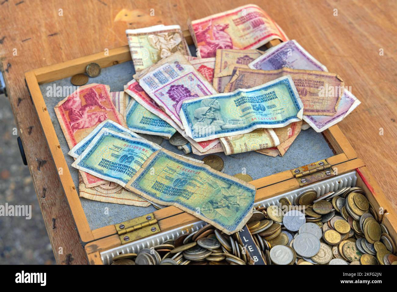 Old paper money -Fotos und -Bildmaterial in hoher Auflösung – Alamy