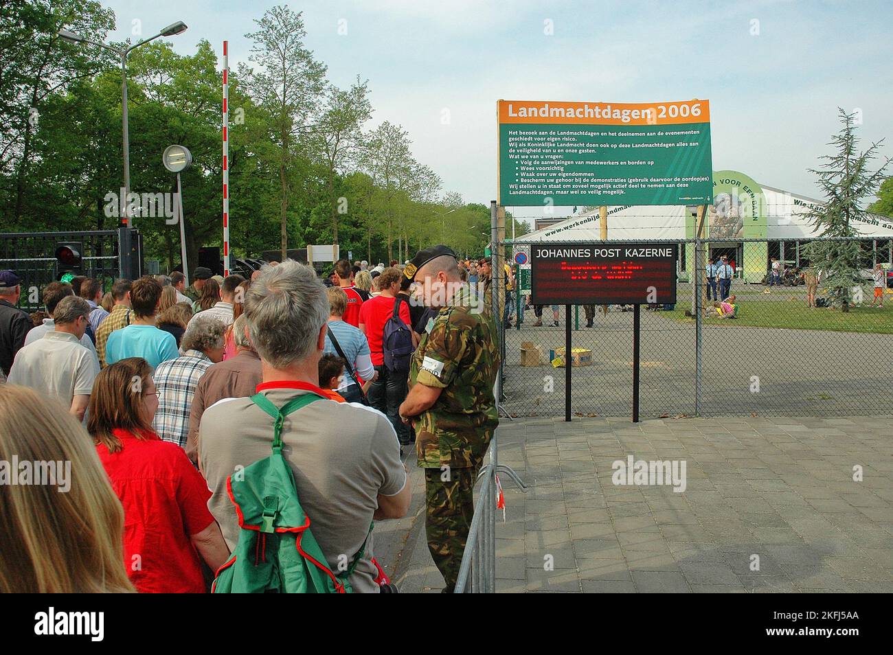 05-12-2006.Havelte, Niederlande. Tag der offenen Tür auf dem ...