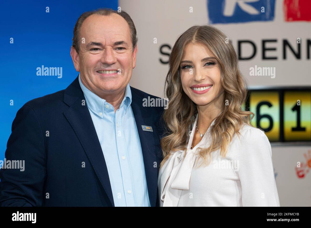 Wolfram KONS, Moderatorin, Cathy HUMMELS, Moderatorin, 27. RTL ...