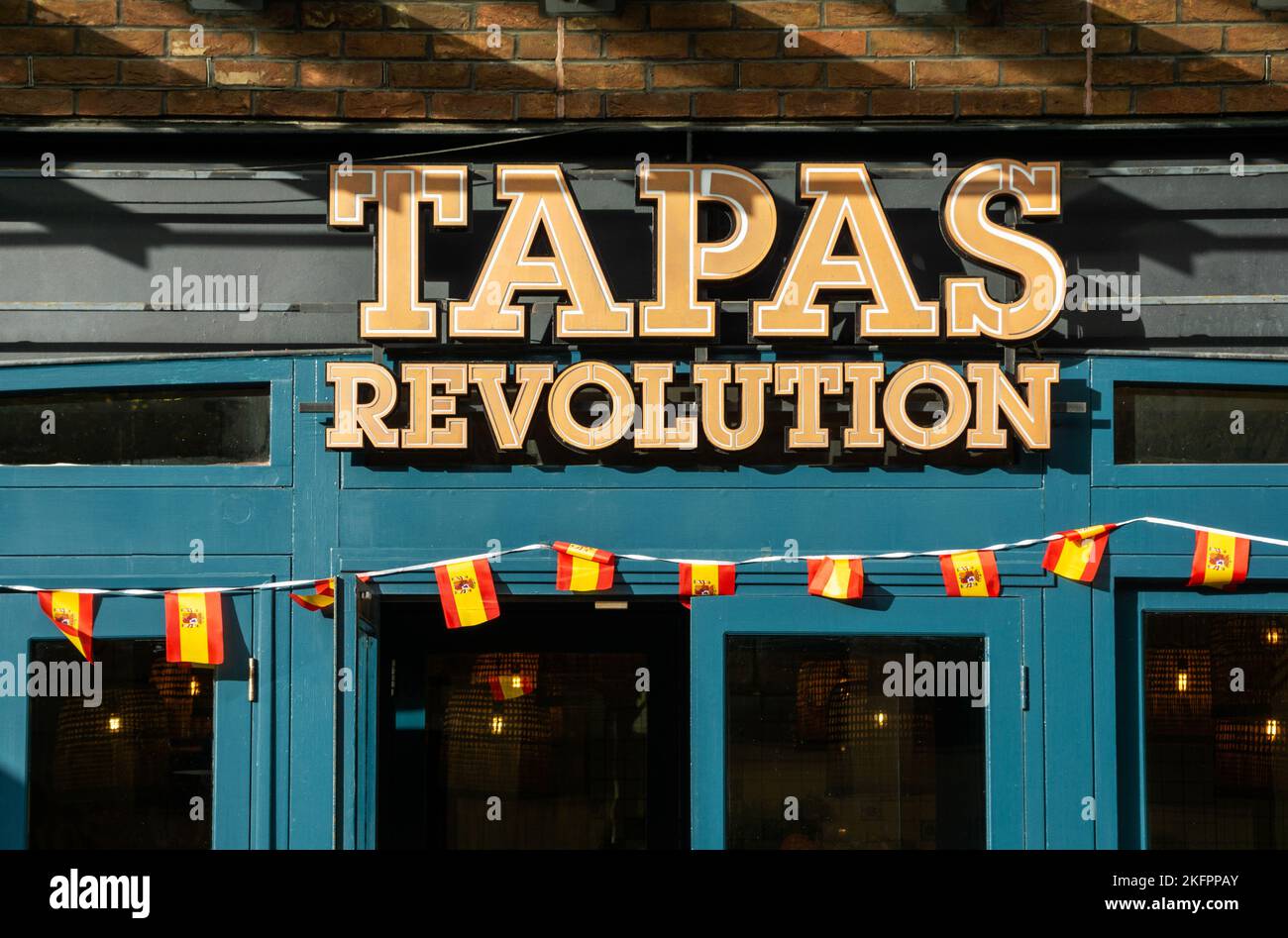 Tapas revolution -Fotos und -Bildmaterial in hoher Auflösung – Alamy