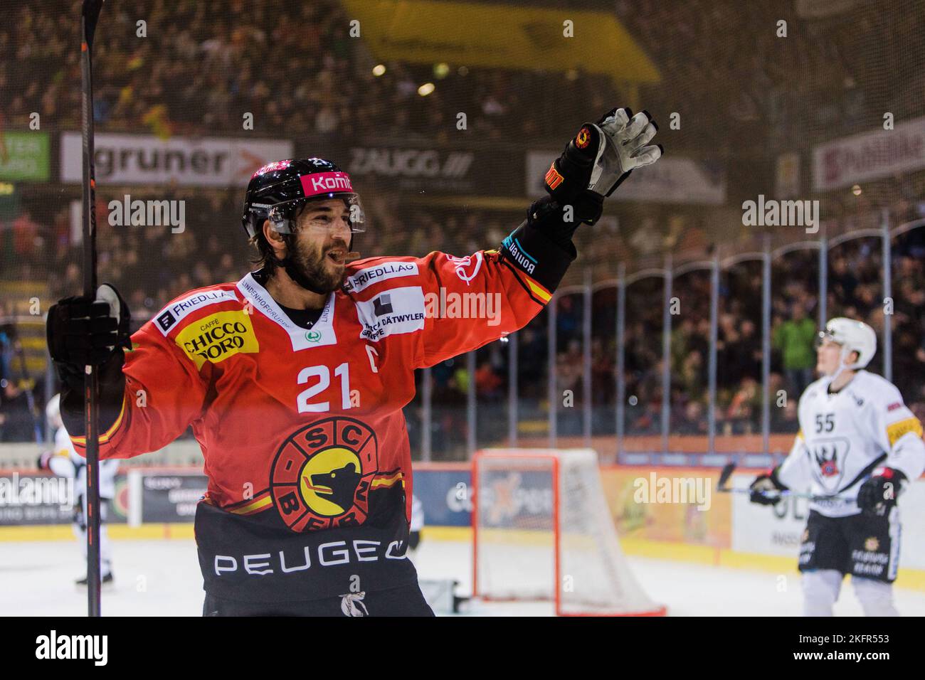 Los Angeles, Kalifornien, USA. 19.. November 2022. SIMON MOSER vom SC ...