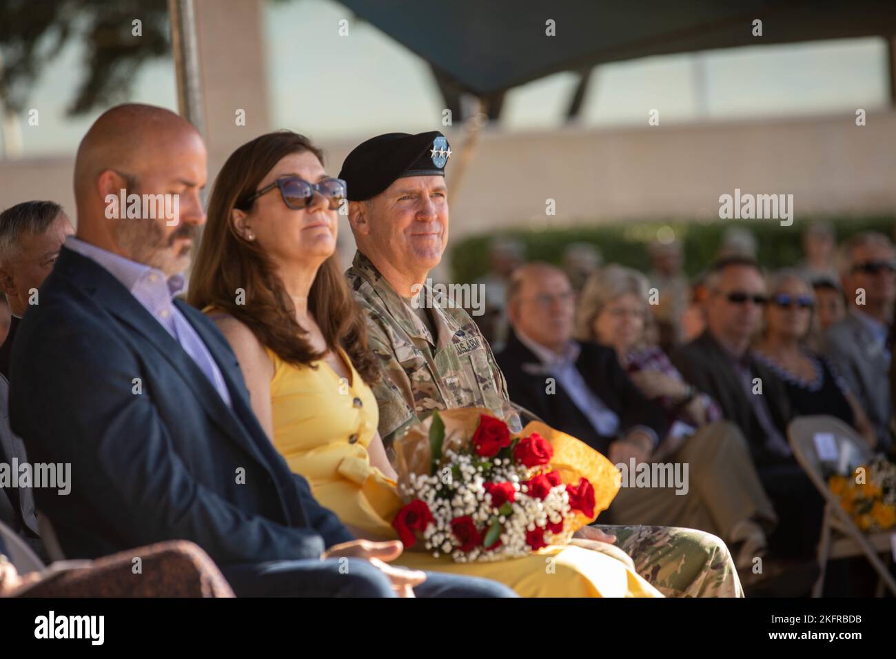 General Pat White, der scheidende Kommandeur des III. Panzerkorps und ...