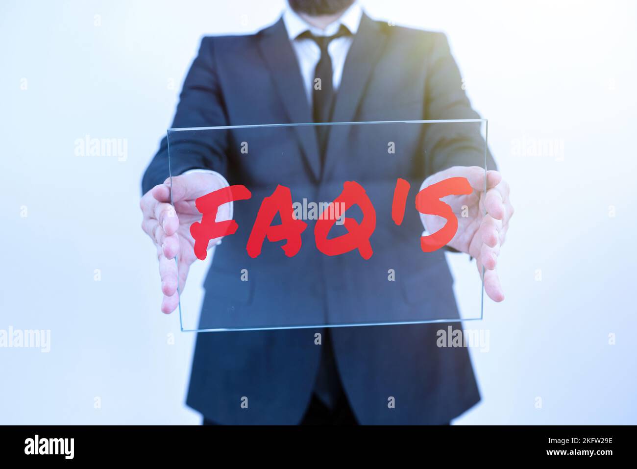 Textschild mit FAQ S IS. Konzeptionelle Foto-Liste mit Fragen und ...