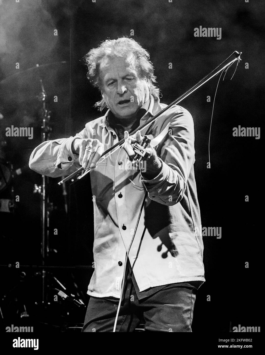 Tymon Dogg (geboren Stephen John Murray) - englischer Singer-Songwriter ...